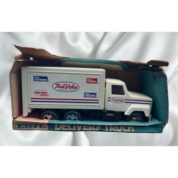 Toys | Ertl True Value Hardware Stores Delivery Box Truck Metal White ...